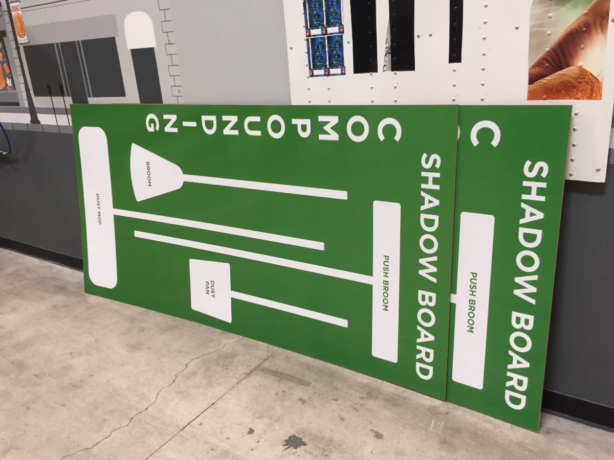 How to Mount Graphics on Large Substrates - Arlon HUB - Arlon HUB